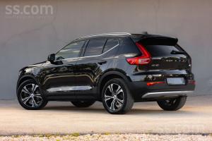 Melns Volvo XC40 2021 Jelgava, ar dzinēja tilpumu 1.50 L un nobraukumu 192 tūkst. km par 19500 €, foto 8 vietnē AUTOMOTO.COM.LV