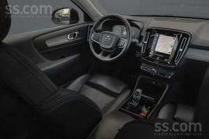 Melns Volvo XC40 2021 Jelgava, ar dzinēja tilpumu 1.50 L un nobraukumu 192 tūkst. km par 19500 €, foto 11 vietnē AUTOMOTO.COM.LV