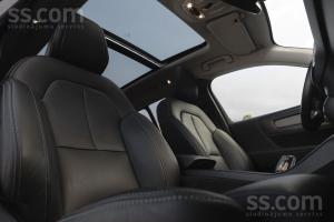 Melns Volvo XC40 2021 Jelgava, ar dzinēja tilpumu 1.50 L un nobraukumu 192 tūkst. km par 19500 €, foto 14 vietnē AUTOMOTO.COM.LV