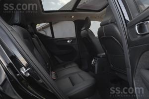 Melns Volvo XC40 2021 Jelgava, ar dzinēja tilpumu 1.50 L un nobraukumu 192 tūkst. km par 19500 €, foto 15 vietnē AUTOMOTO.COM.LV