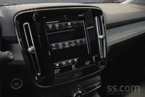 Melns Volvo XC40 2021 Jelgava, ar dzinēja tilpumu 1.50 L un nobraukumu 192 tūkst. km par 19500 €, foto 21 vietnē AUTOMOTO.COM.LV