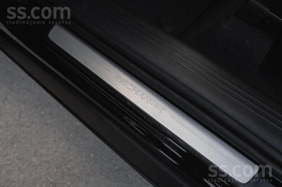 Melns Volvo XC40 2021 Jelgava, ar dzinēja tilpumu 1.50 L un nobraukumu 192 tūkst. km par 19500 €, foto 24 vietnē AUTOMOTO.COM.LV