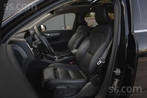 Melns Volvo XC40 2021 Jelgava, ar dzinēja tilpumu 1.50 L un nobraukumu 192 tūkst. km par 19500 €, foto 25 vietnē AUTOMOTO.COM.LV