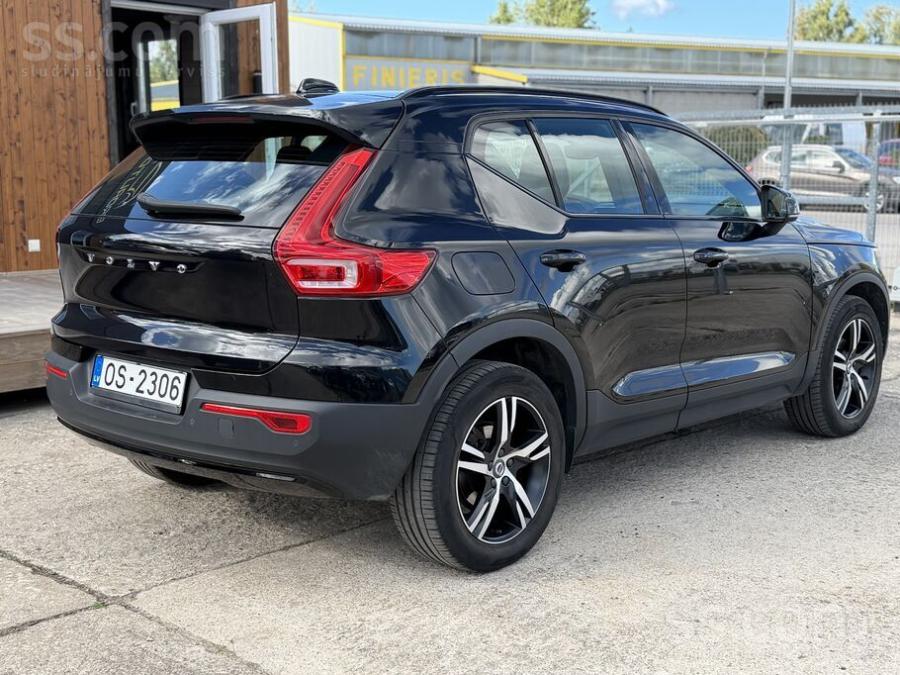 Черный Вольво XC40 2021 в Рига, объемом двигателя 2.00 л и пробегом 214 тыс. км за 19500 €, фото 17 на AUTOMOTO.COM.LV