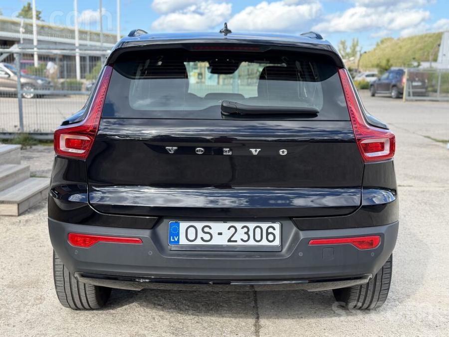 Черный Вольво XC40 2021 в Рига, объемом двигателя 2.00 л и пробегом 214 тыс. км за 19500 €, фото 18 на AUTOMOTO.COM.LV