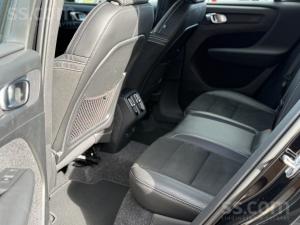 Черный Вольво XC40 2021 в Рига, объемом двигателя 2.00 л и пробегом 214 тыс. км за 19500 €, фото 22 на AUTOMOTO.COM.LV