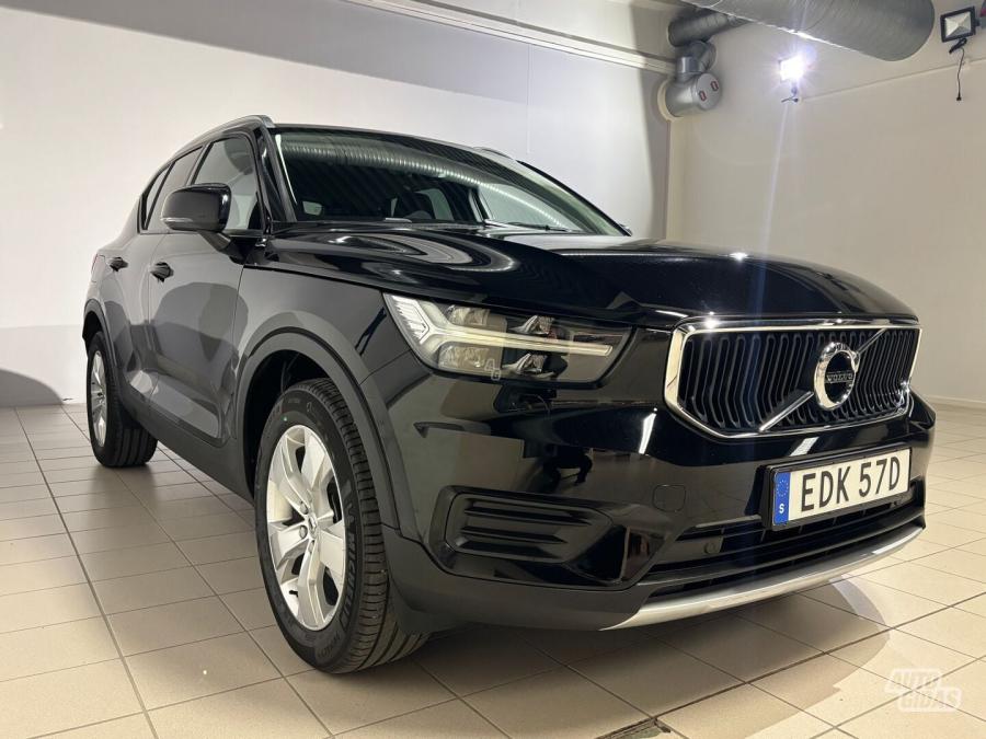 Black Volvo XC40 2022 in Kaunas, with an engine capacity of 0.00 L and mileage of 56 thousand km for 31021 €, photo 13 on AUTOMOTO.COM.LV