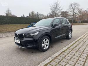Black Volvo XC40 2022 in Kaunas, with an engine capacity of 1.50 L and mileage of 39 thousand km for 28364 €, photo  on AUTOMOTO.COM.LV
