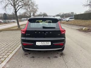Melns Volvo XC40 2022 Kauņa, ar dzinēja tilpumu 1.50 L un nobraukumu 39 tūkst. km par 28364 €, foto 6 vietnē AUTOMOTO.COM.LV