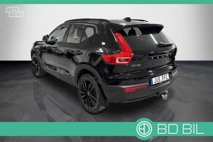 Black Volvo XC40 2022 in Kaunas, with an engine capacity of 0.00 L and mileage of 80 thousand km for 34672 €, photo 1 on AUTOMOTO.COM.LV