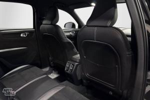 Black Volvo XC40 2022 in Kaunas, with an engine capacity of 0.00 L and mileage of 80 thousand km for 34672 €, photo 12 on AUTOMOTO.COM.LV