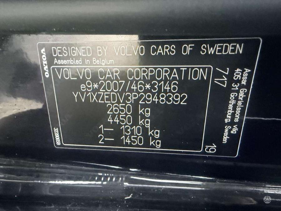 Black Volvo XC40 2022 in Siauliai, with an engine capacity of 0.00 L and mileage of 34 thousand km for 22600 €, photo 27 on AUTOMOTO.COM.LV