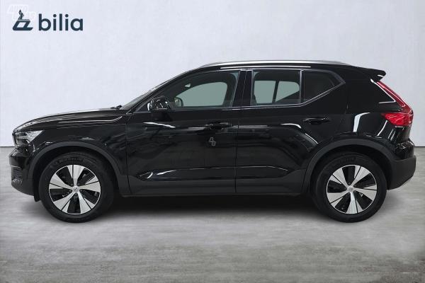 Melns Volvo XC40 2022 Kauņa, ar dzinēja tilpumu 0.00 L un nobraukumu 78 tūkst. km par 32091 €, foto 3 vietnē AUTOMOTO.COM.LV