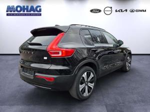 Melns Volvo XC40 2022 Kauņa, ar dzinēja tilpumu 0.00 L un nobraukumu 35 tūkst. km par 31660 €, foto 3 vietnē AUTOMOTO.COM.LV