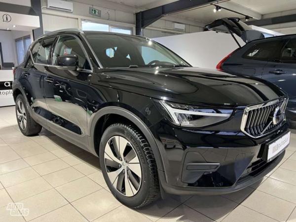Melns Volvo XC40 2022 Kauņa, ar dzinēja tilpumu 1.50 L un nobraukumu 35 tūkst. km par 29920 €, foto 5 vietnē AUTOMOTO.COM.LV