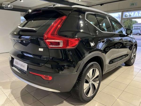 Melns Volvo XC40 2022 Kauņa, ar dzinēja tilpumu 1.50 L un nobraukumu 35 tūkst. km par 29920 €, foto 6 vietnē AUTOMOTO.COM.LV