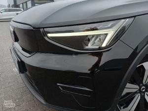 Black Volvo XC40 2022 in Kaunas, with an engine capacity of 0.00 L and mileage of 30 thousand km for 31619 €, photo 10 on AUTOMOTO.COM.LV