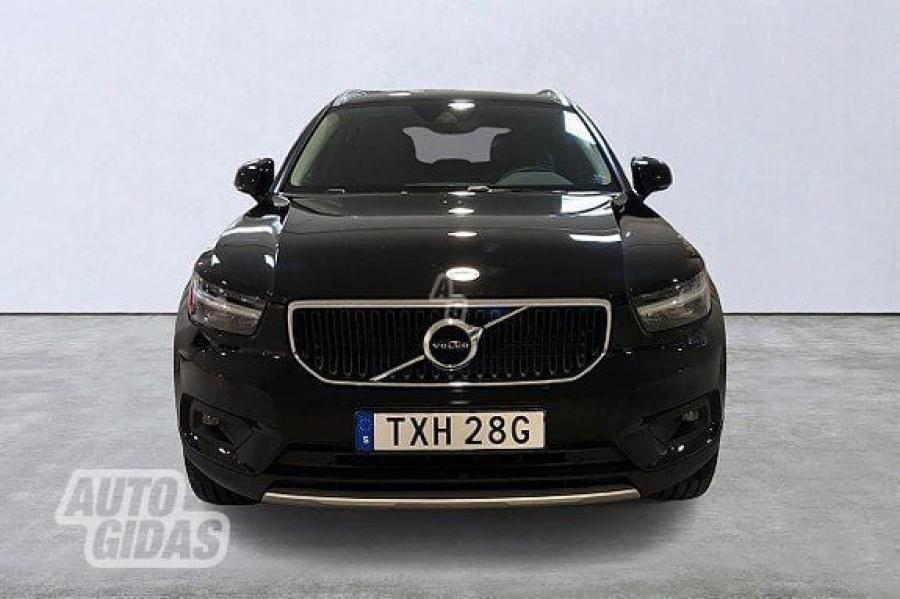 Black Volvo XC40 2022 in Kaunas, with an engine capacity of 0.00 L and mileage of 68 thousand km for 33244 €, photo 7 on AUTOMOTO.COM.LV