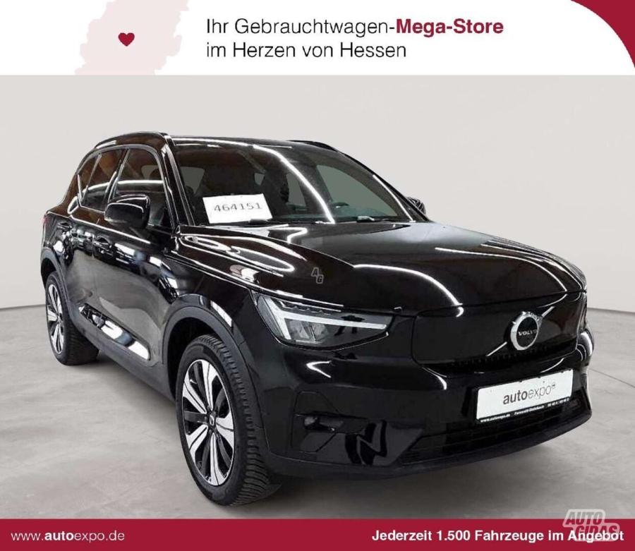 Black Volvo XC40 2022 in Kaunas, with an engine capacity of 0.00 L and mileage of 40 thousand km for 32278 €, photo 1 on AUTOMOTO.COM.LV