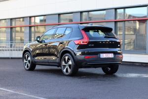 Black Volvo XC40 2022 in Riga, with an engine capacity of 1.50 L and mileage of 40 thousand km for 27980 €, photo 9 on AUTOMOTO.COM.LV