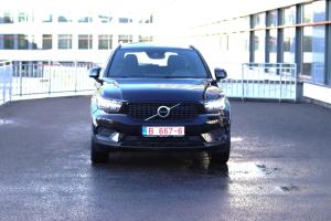 Black Volvo XC40 2022 in Riga, with an engine capacity of 1.50 L and mileage of 40 thousand km for 27980 €, photo 11 on AUTOMOTO.COM.LV