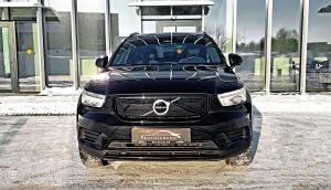 Black Volvo XC40 2022 in Vilnius, with an engine capacity of 0.00 L and mileage of 184 thousand km for 19990 €, photo 5 on AUTOMOTO.COM.LV