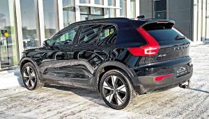 Black Volvo XC40 2022 in Vilnius, with an engine capacity of 0.00 L and mileage of 184 thousand km for 19990 €, photo 11 on AUTOMOTO.COM.LV
