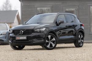 Melns Volvo XC40 2022 Rīga, ar dzinēja tilpumu 1.50 L un nobraukumu 175 tūkst. km par 22500 €, foto 3 vietnē AUTOMOTO.COM.LV