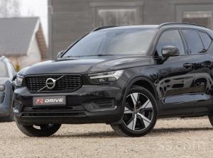 Melns Volvo XC40 2022 Rīga, ar dzinēja tilpumu 1.50 L un nobraukumu 175 tūkst. km par 22500 €, foto 4 vietnē AUTOMOTO.COM.LV