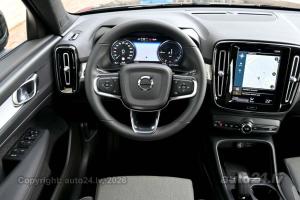 Melns Volvo XC40 2022 Tallina, ar dzinēja tilpumu 2.00 L un nobraukumu 65 tūkst. km par 31990 €, foto 9 vietnē AUTOMOTO.COM.LV