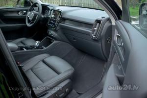 Black Volvo XC40 2022 in Tallinn, with an engine capacity of 1.50 L and mileage of 103 thousand km for 29990 €, photo 10 on AUTOMOTO.COM.LV
