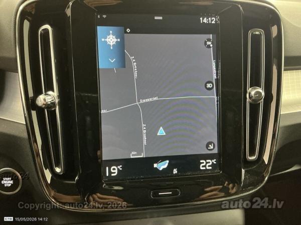Melns Volvo XC40 2022 Tartu, ar dzinēja tilpumu 1.50 L un nobraukumu 236 tūkst. km par 19500 €, foto 8 vietnē AUTOMOTO.COM.LV