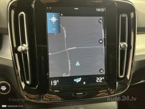Черный Вольво XC40 2022 в Тарту, объемом двигателя 1.50 л и пробегом 236 тыс. км за 19500 €, фото 9 на AUTOMOTO.COM.LV