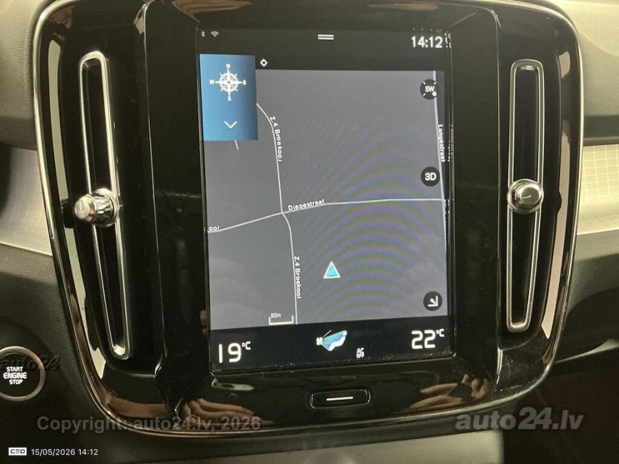 Черный Вольво XC40 2022 в Тарту, объемом двигателя 1.50 л и пробегом 236 тыс. км за 19500 €, фото 9 на AUTOMOTO.COM.LV