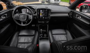 Melns Volvo XC40 2022 Jelgava, ar dzinēja tilpumu 1.50 L un nobraukumu 175 tūkst. km par 22500 €, foto 11 vietnē AUTOMOTO.COM.LV