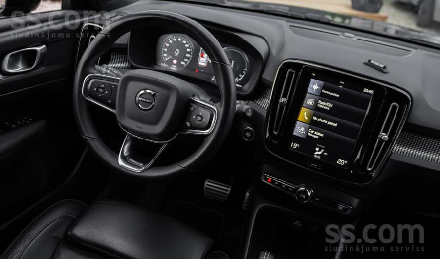 Melns Volvo XC40 2022 Jelgava, ar dzinēja tilpumu 1.50 L un nobraukumu 175 tūkst. km par 22500 €, foto 12 vietnē AUTOMOTO.COM.LV