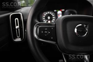 Melns Volvo XC40 2022 Jelgava, ar dzinēja tilpumu 1.50 L un nobraukumu 175 tūkst. km par 22500 €, foto 16 vietnē AUTOMOTO.COM.LV