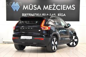 Melns Volvo XC40 2022 Rīga, ar dzinēja tilpumu 0.00 L un nobraukumu 86 tūkst. km par 30990 €, foto 7 vietnē AUTOMOTO.COM.LV