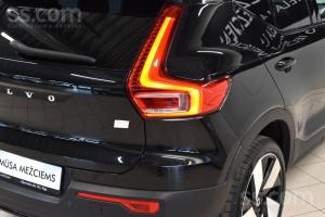 Melns Volvo XC40 2022 Rīga, ar dzinēja tilpumu 0.00 L un nobraukumu 86 tūkst. km par 30990 €, foto 10 vietnē AUTOMOTO.COM.LV