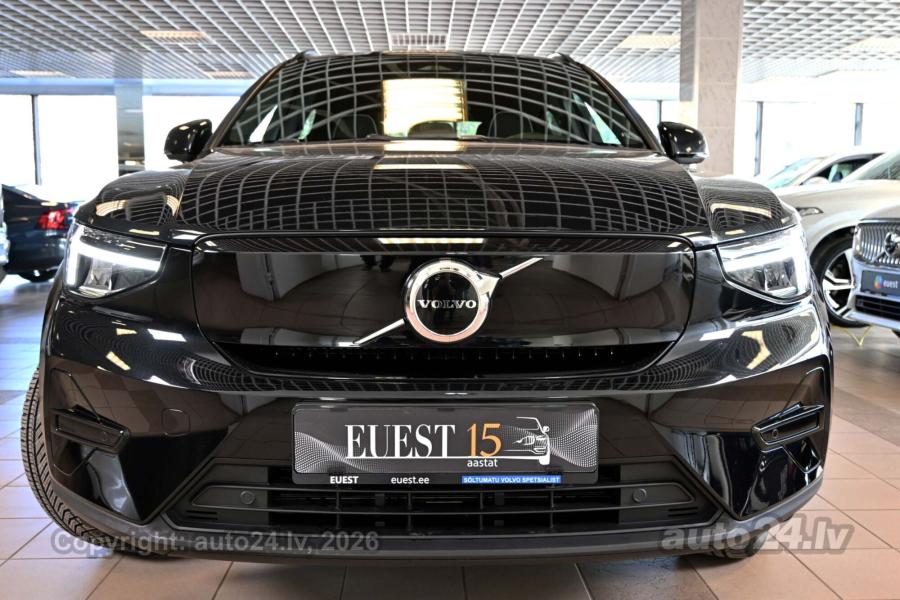 Черный Вольво XC40 2022 в Таллин, объемом двигателя 0.00 л и пробегом 27 тыс. км за 33990 €, фото 6 на AUTOMOTO.COM.LV