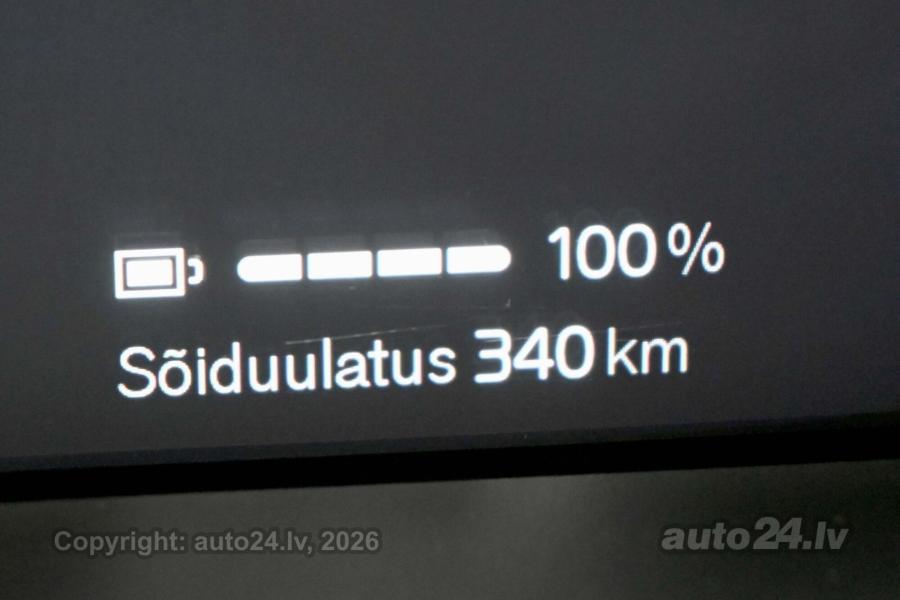 Черный Вольво XC40 2022 в Таллин, объемом двигателя 0.00 л и пробегом 27 тыс. км за 33990 €, фото 17 на AUTOMOTO.COM.LV