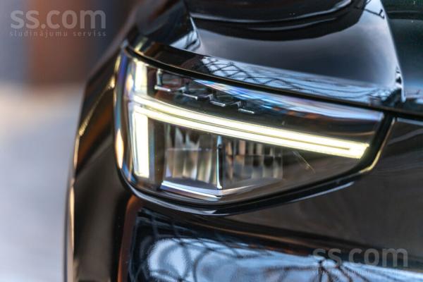 Black Volvo XC40 2022 in Riga, with an engine capacity of 2.00 L and mileage of 63 thousand km for 26990 €, photo 10 on AUTOMOTO.COM.LV