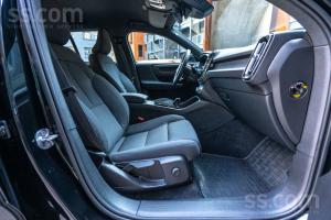 Черный Вольво XC40 2022 в Рига, объемом двигателя 2.00 л и пробегом 63 тыс. км за 26990 €, фото 20 на AUTOMOTO.COM.LV