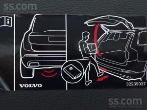 Melns Volvo XC40 2022 Rīga, ar dzinēja tilpumu 1.50 L un nobraukumu 40 tūkst. km par 25580 €, foto 26 vietnē AUTOMOTO.COM.LV