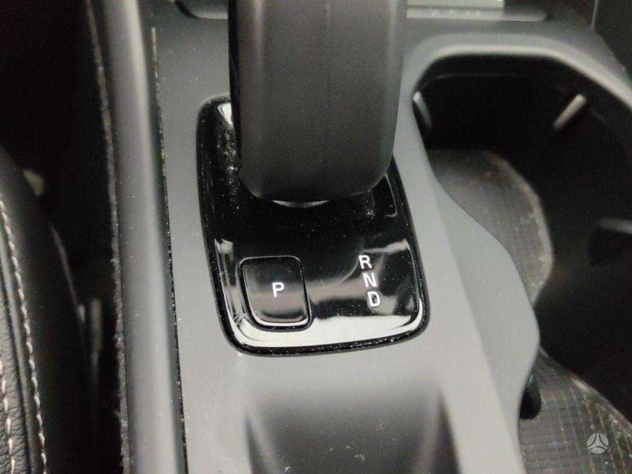 Melns Volvo XC40 2022 Viļņa, ar dzinēja tilpumu 1.48 L un nobraukumu 71 tūkst. km par 24080 €, foto 14 vietnē AUTOMOTO.COM.LV