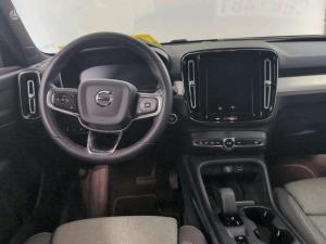 Черный Вольво XC40 2022 в Вильнюс, объемом двигателя 1.48 л и пробегом 185 тыс. км за 20820 €, фото 8 на AUTOMOTO.COM.LV
