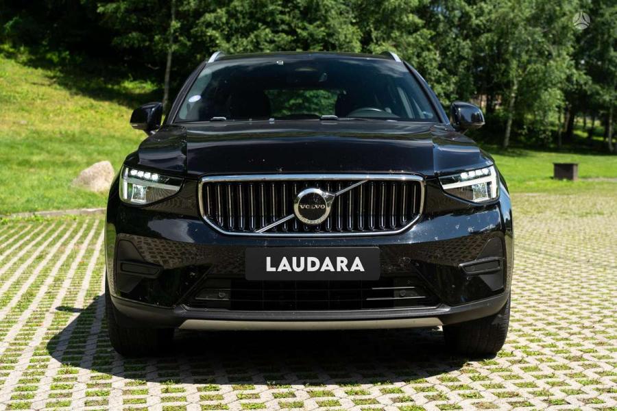 Melns Volvo XC40 2022 Viļņa, ar dzinēja tilpumu 1.97 L un nobraukumu 70 tūkst. km par 23950 €, foto 10 vietnē AUTOMOTO.COM.LV