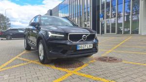 Черный Вольво XC40 2022 в Вильнюс, объемом двигателя 1.48 л и пробегом 124 тыс. км за 17545 €, фото 7 на AUTOMOTO.COM.LV