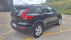 Черный Вольво XC40 2022 в Вильнюс, объемом двигателя 1.48 л и пробегом 124 тыс. км за 17545 €, фото 10 на AUTOMOTO.COM.LV