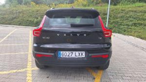 Черный Вольво XC40 2022 в Вильнюс, объемом двигателя 1.48 л и пробегом 124 тыс. км за 17545 €, фото 12 на AUTOMOTO.COM.LV